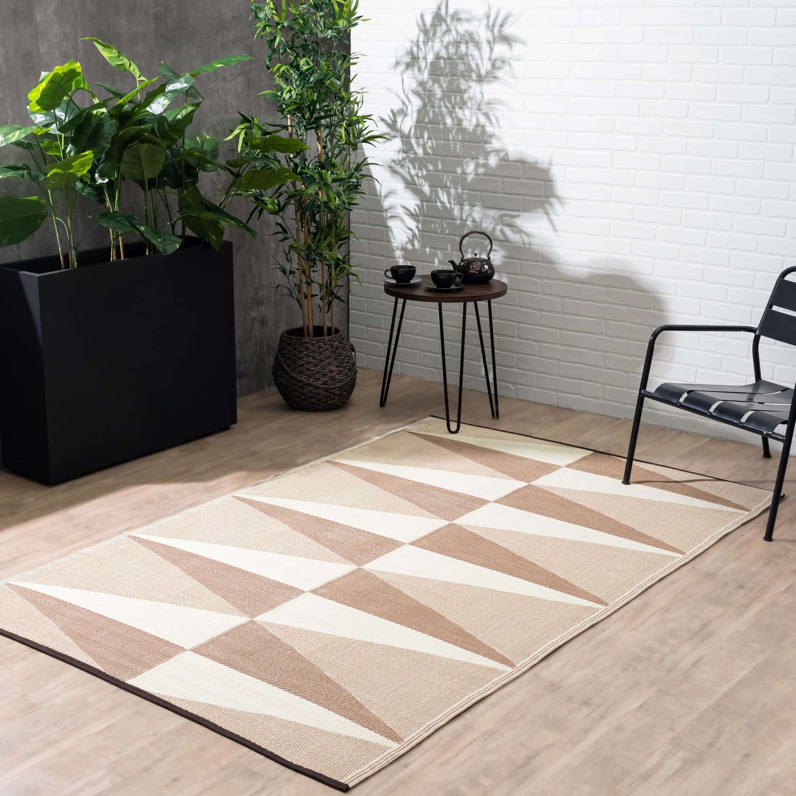 Fab Habitat Geometric Modern Minimalist Outdoor Rug - Waterproof ...