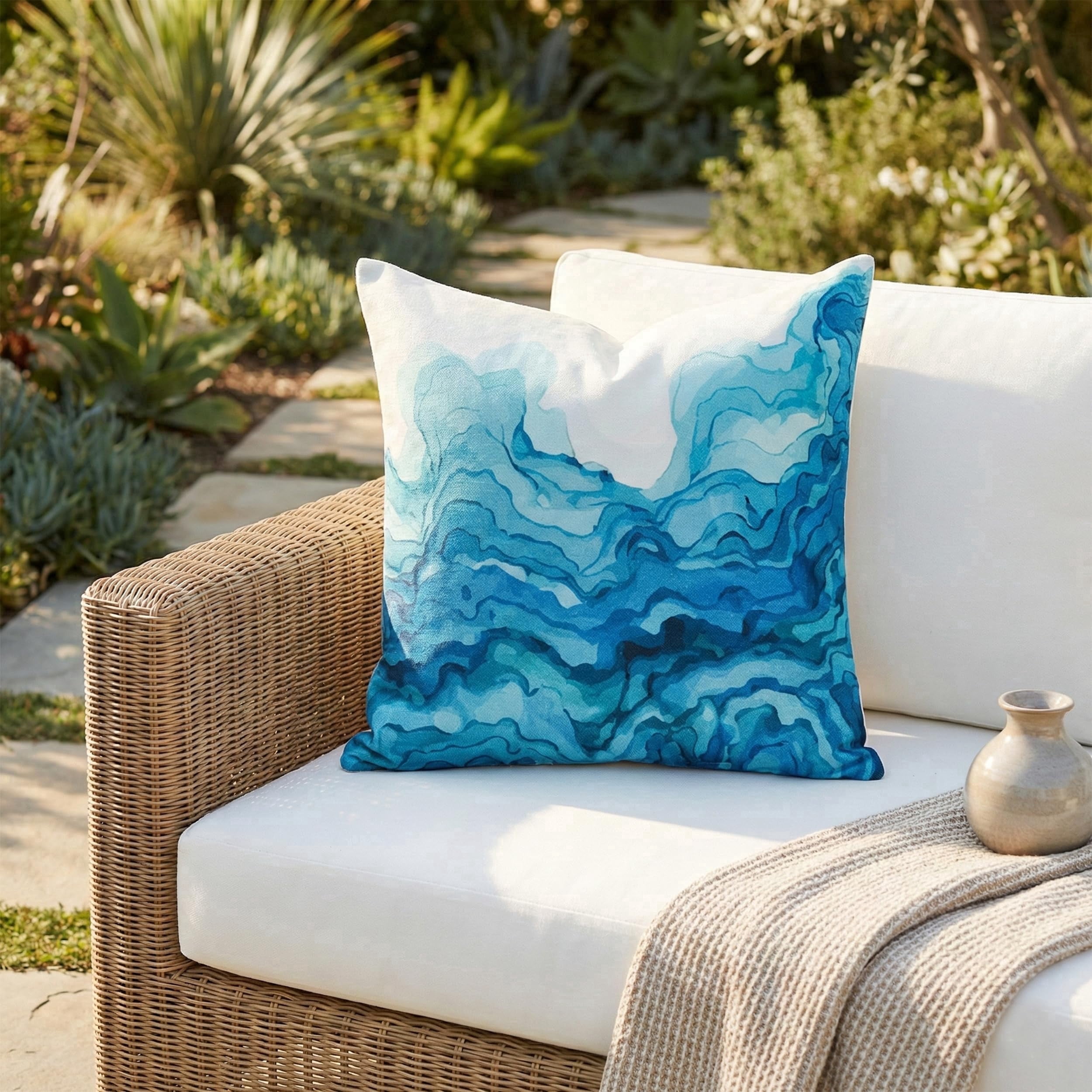 Fab Habitat Indoor/Outdoor Pillows Made from Recycled Polyester Yarn ...