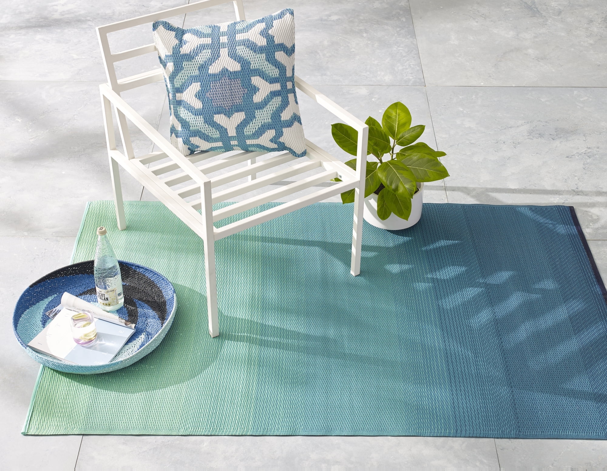 Fab Habitat Outdoor Rug - Waterproof, Fade Resistant, Crease-Free ...
