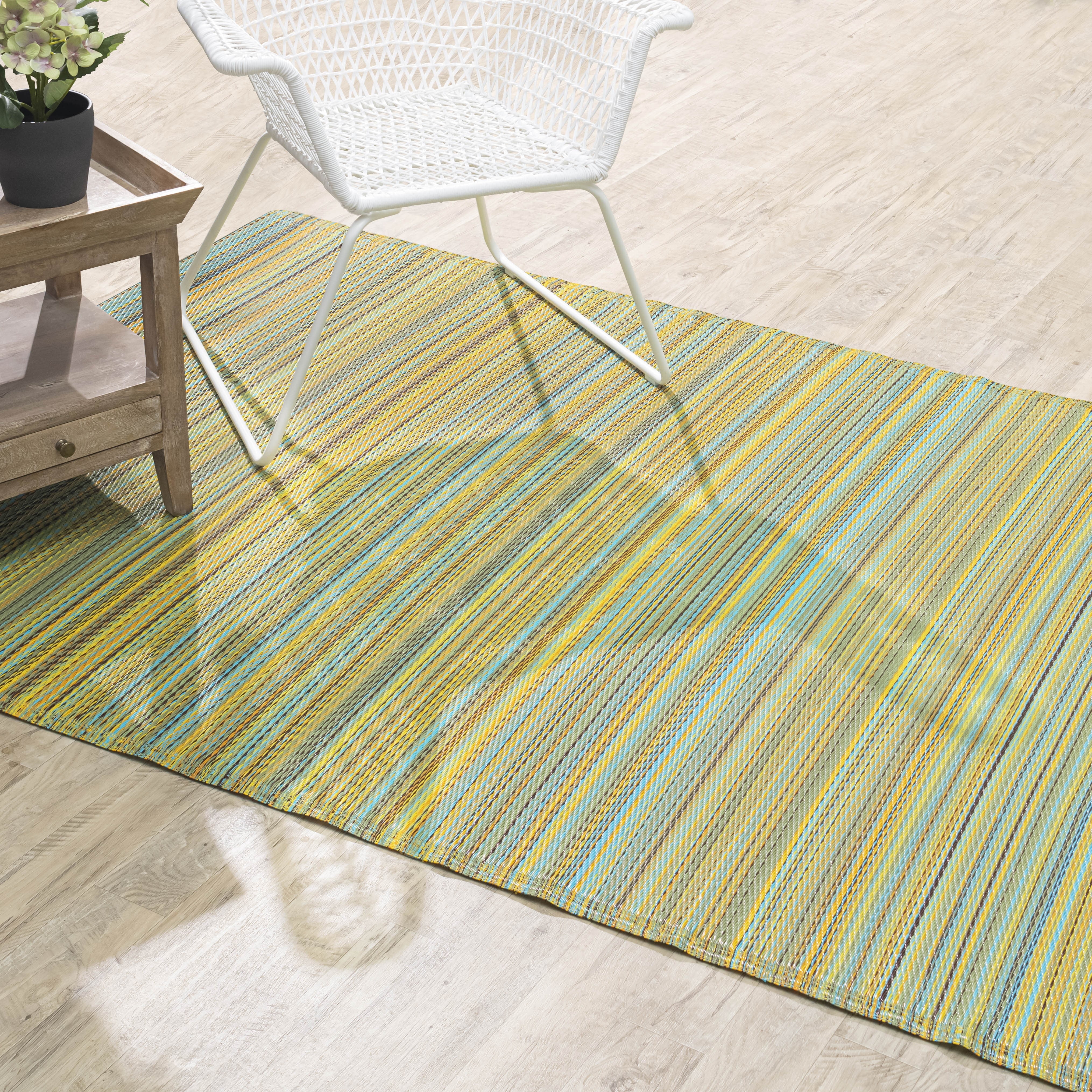 Fab Habitat Outdoor Rug - Waterproof, Fade Resistant, Crease-Free ...