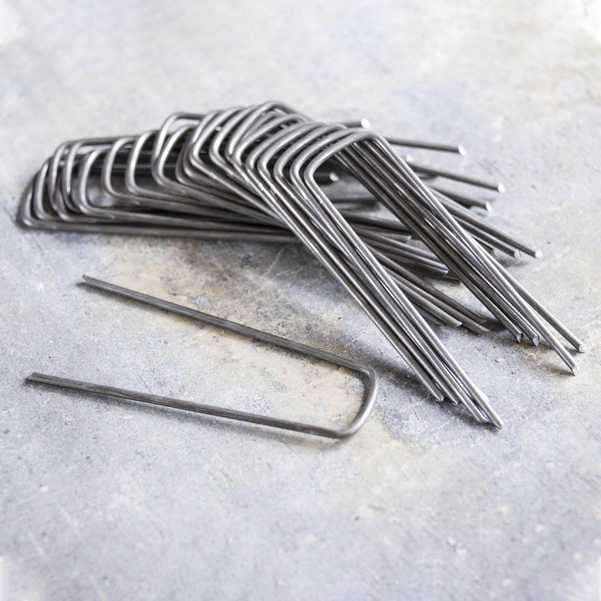 Fabric Pins for Garden/Weed Control Fabric (25-Count) - Walmart.com