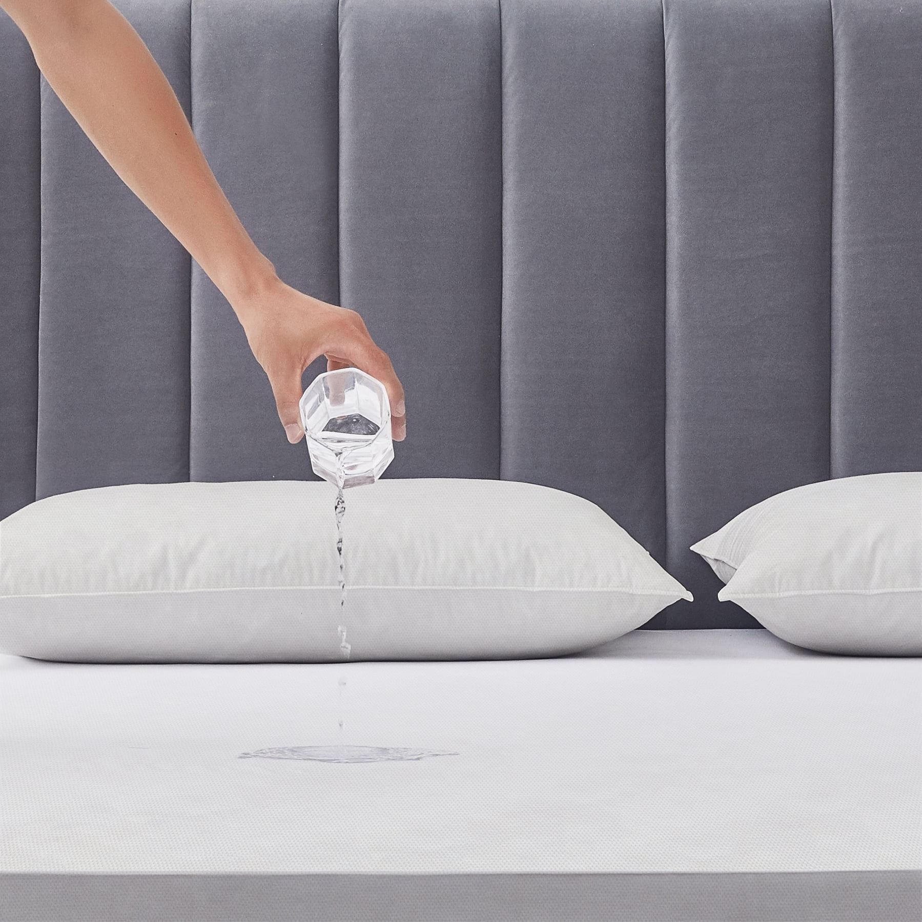 Fabric Zippered Waterproof Mattress Protector - Bed Bug/Mite Cover ...