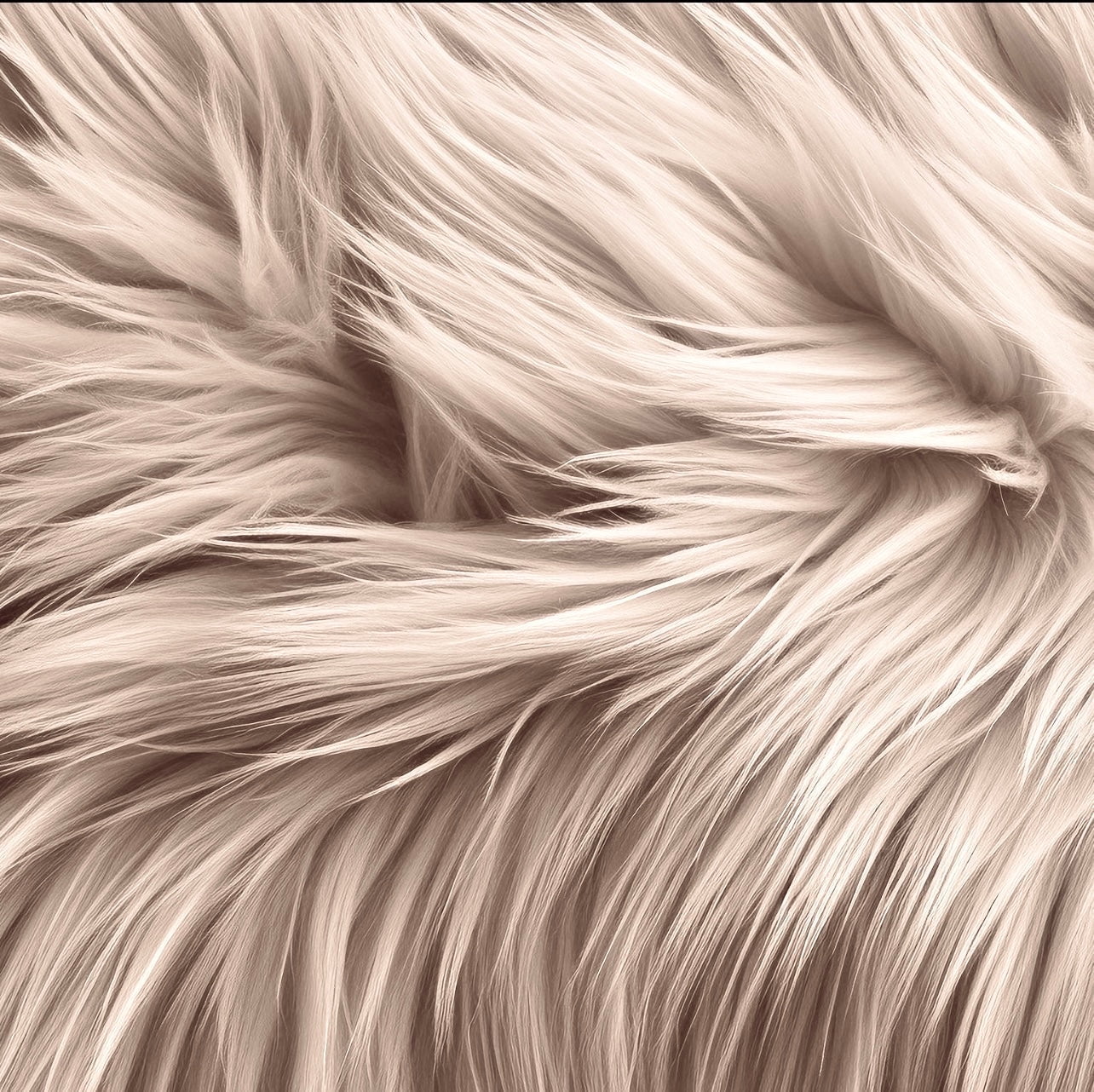 Luxurious Shaggy Faux Fur Tablecloth | Elegant Latte Faux Fur for ...