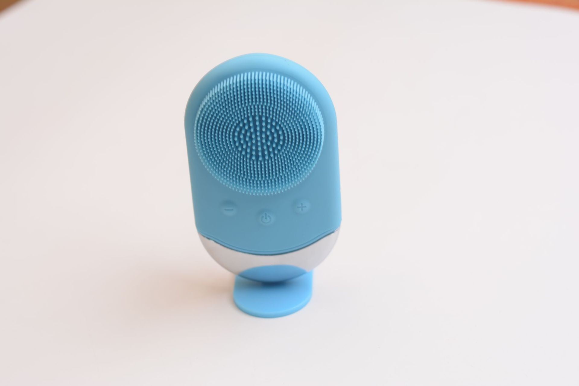 Facial Cleansing Brush, Silicone Electric Facial Washing Cleansing ...