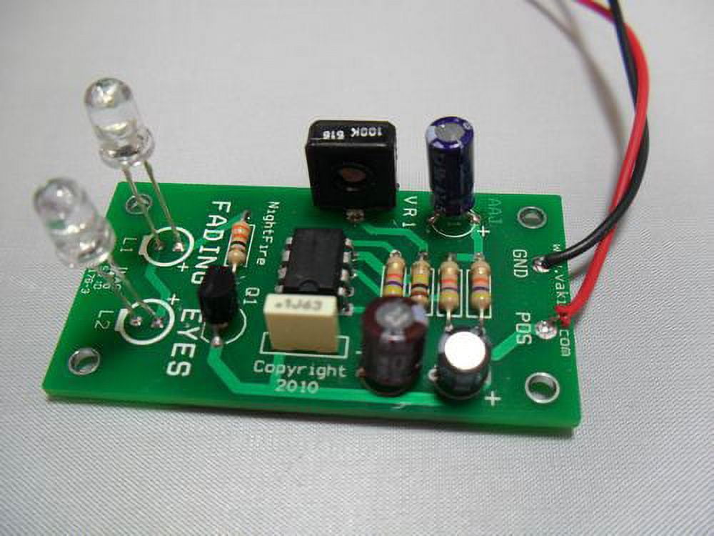 Fading Eyes Kit - Red - Walmart.com