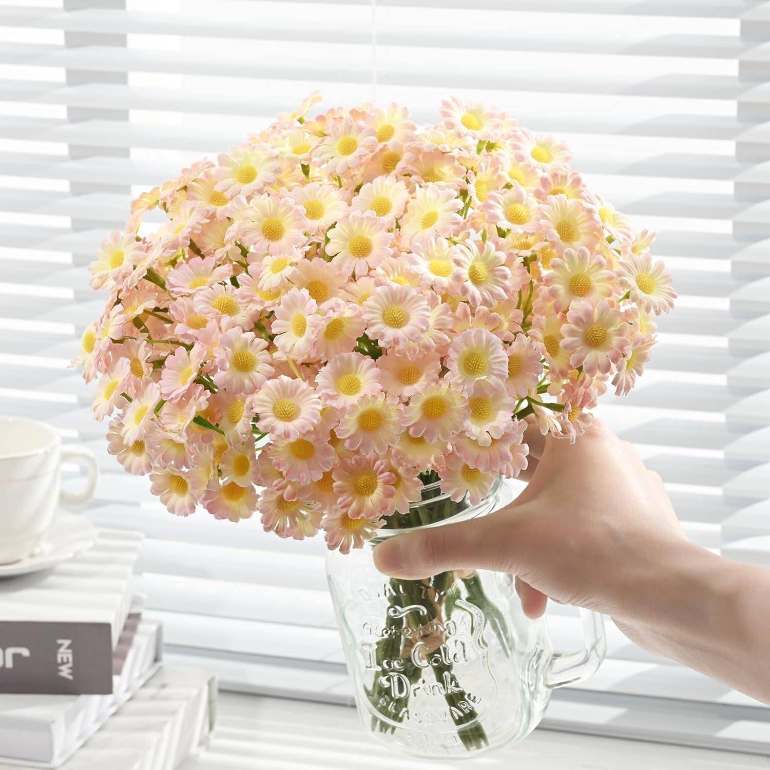 Fake White Flowers, 4 Bouquet/Daisy Flowers Artificial, 0 Inch Fake ...