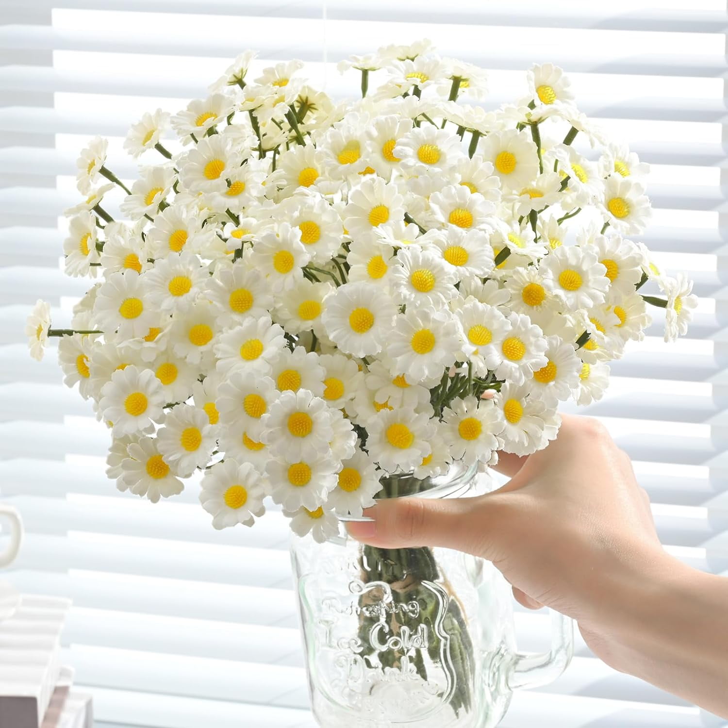 Fake White Flowers, 4 Bouquet/Daisy Flowers Artificial, 0 Inch Fake ...