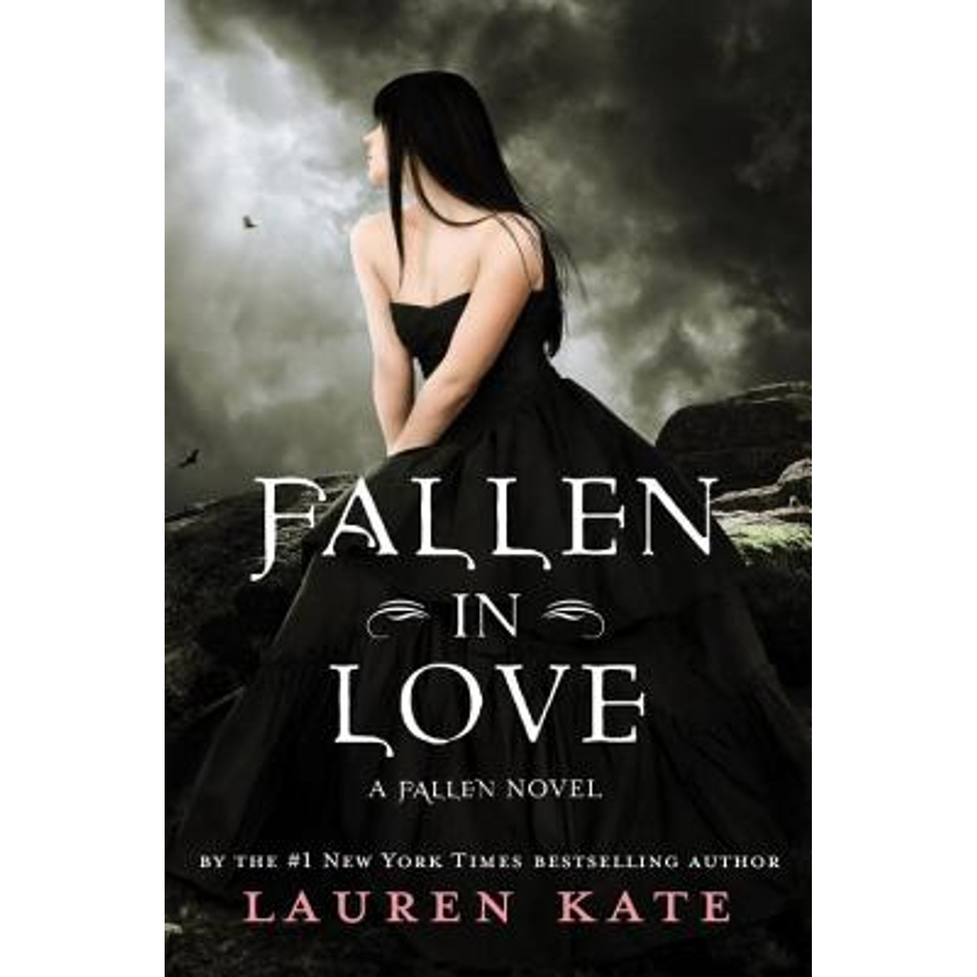 Pre-Owned Fallen in Love: A Fallen Novel in Stories (Hardcover ...