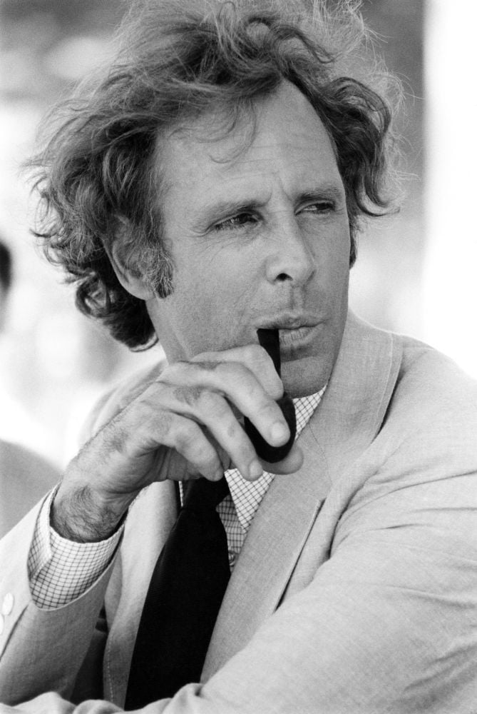 Family Plot, Bruce Dern, 1976 Poster Print (8 x 10) - Walmart.com