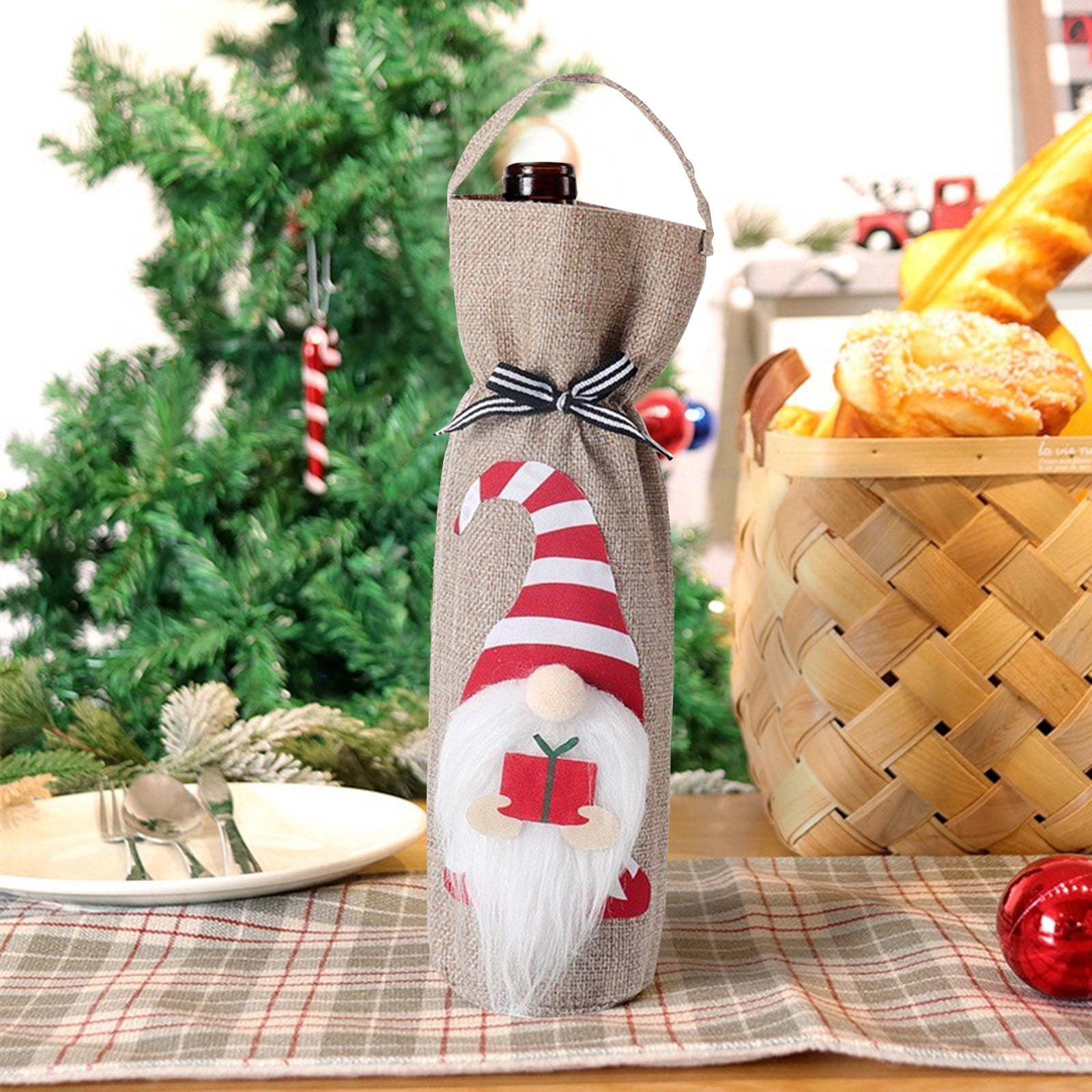 Family Reunion Holiday Lifting The Christmas Wine Bottle Bag Linen family-reunion-holiday-lifting-the-christmas-wine-bottle-bag-linen