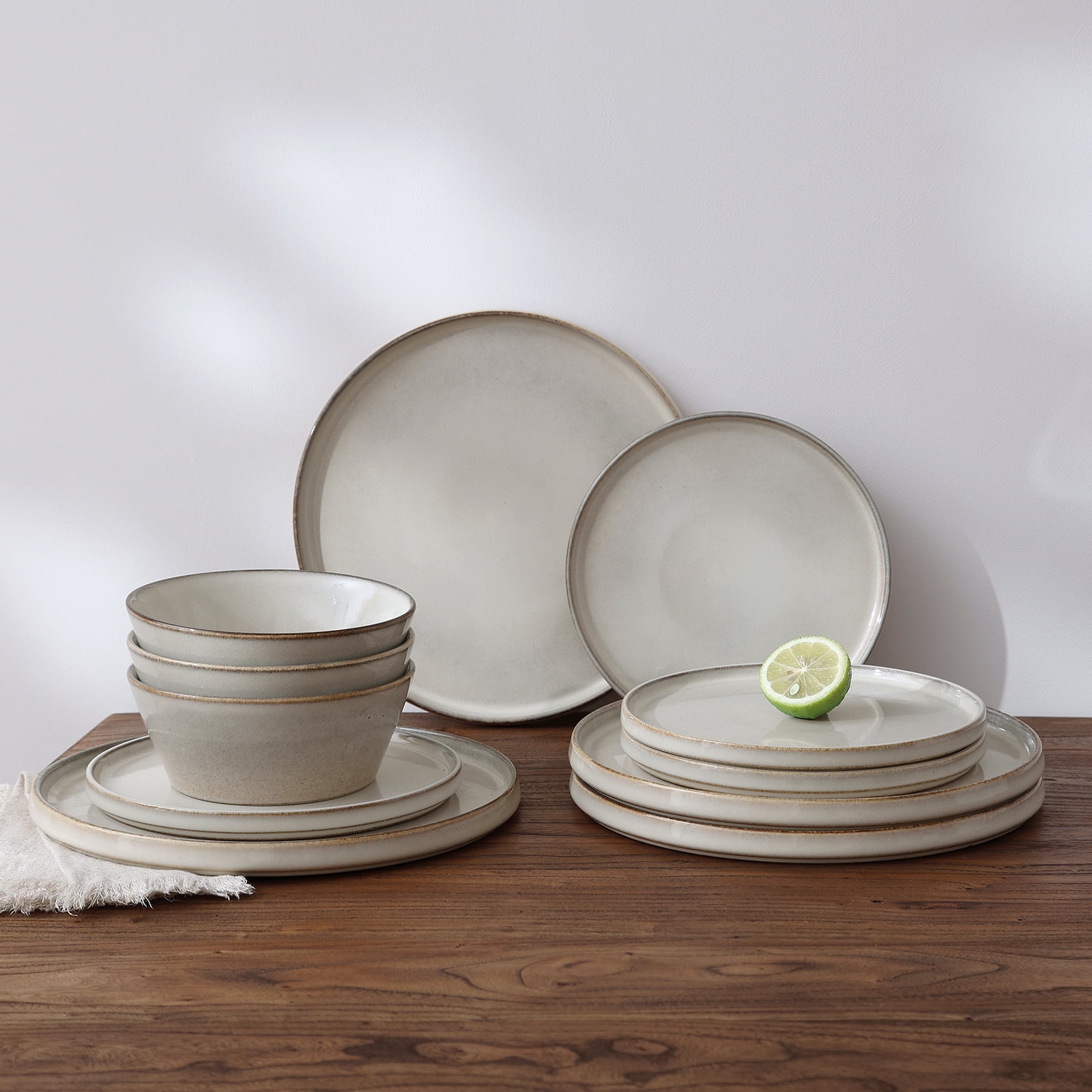 Famiware Dinnerware Dining Kitchen Set, Annecy Plates and Bowls for 4 ...