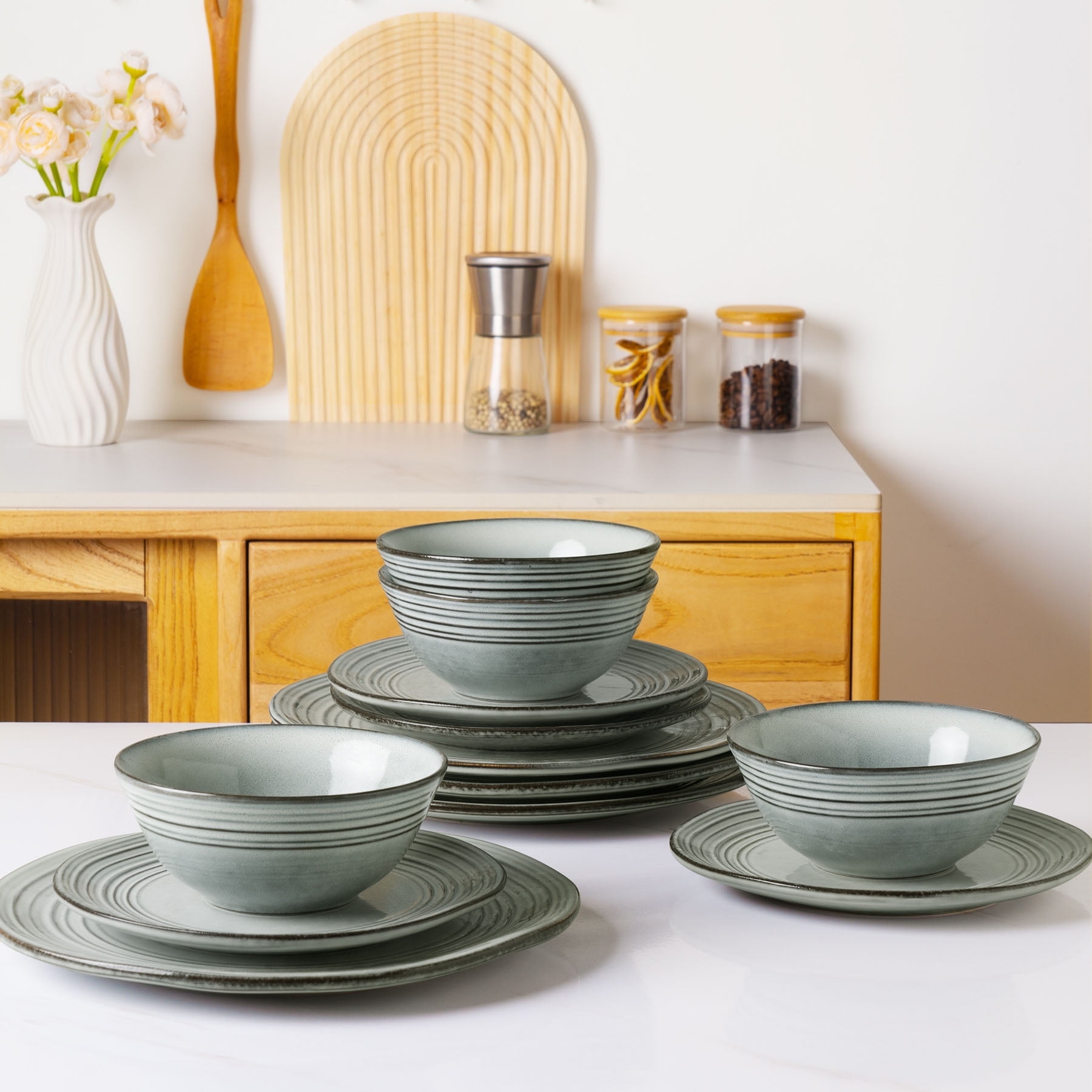 Famiware Twilight 12 Piece Dinnerware Set, Stoneware Plate and Bowl Set ...
