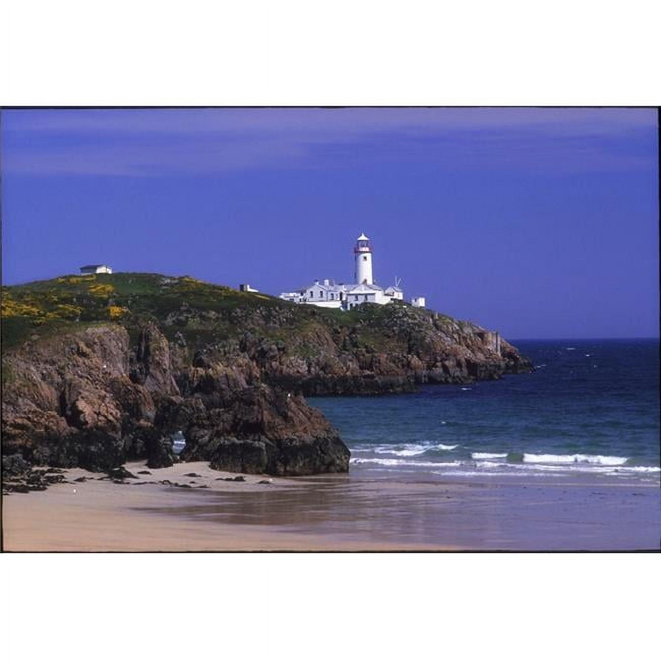 Fanad Head Lighthouse Co Donegal Ireland - Lighthouse Built in 1817 At ...