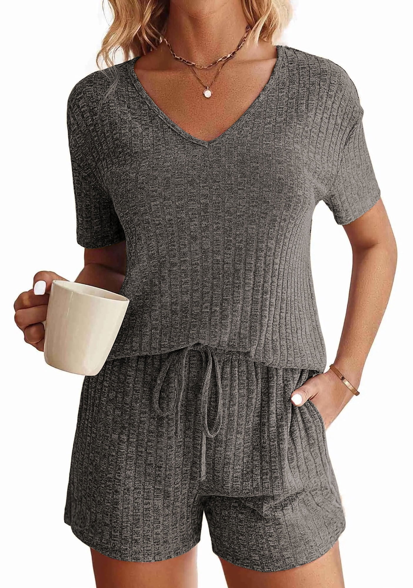 Fantaslook 2 Piece Lounge Sets, Summer Pajamas Womens Tops and Shorts ...