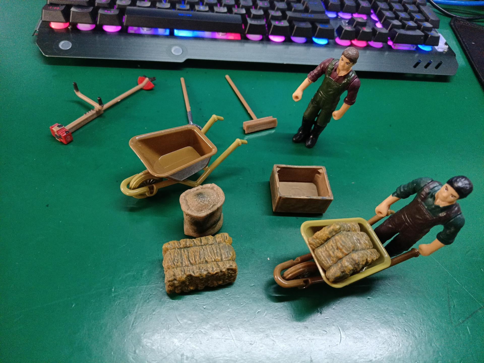 Farm Feed Food Accessories Set Farm Tools Miniature Figurines ...