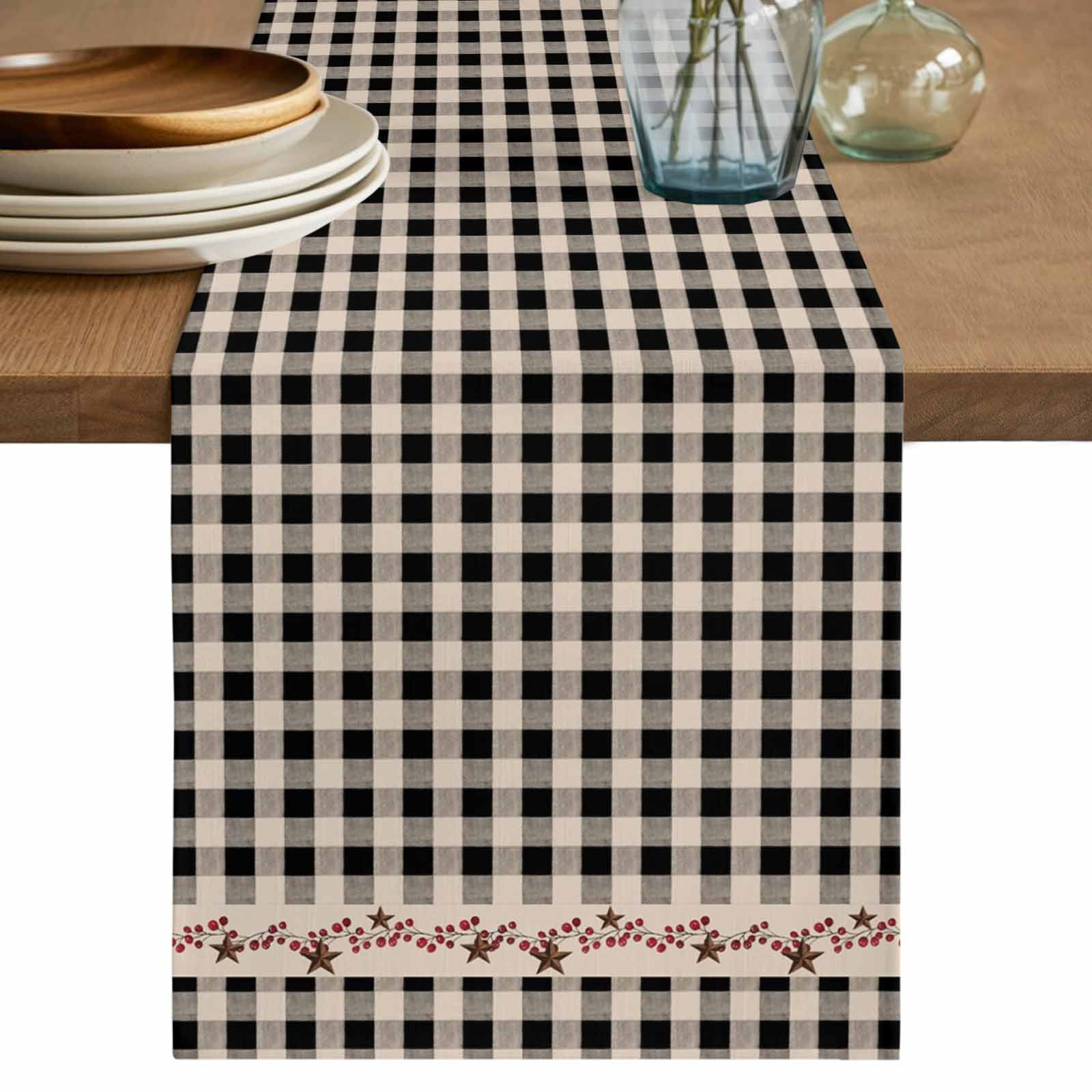 Farmhouse Berry Table Runner, Black Buffalo Plaid American Country ...