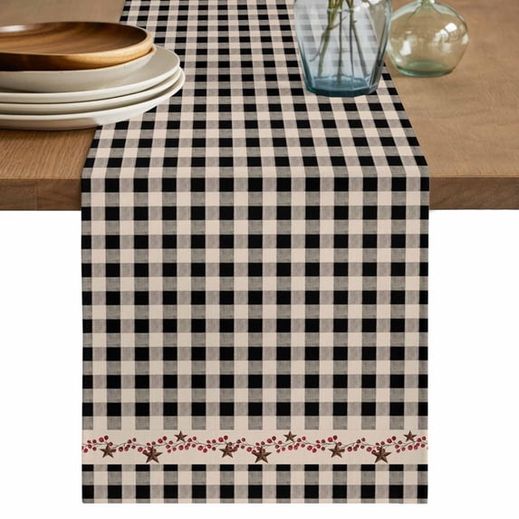 Farmhouse Berry Table Runner, Black Buffalo Plaid American Country ...
