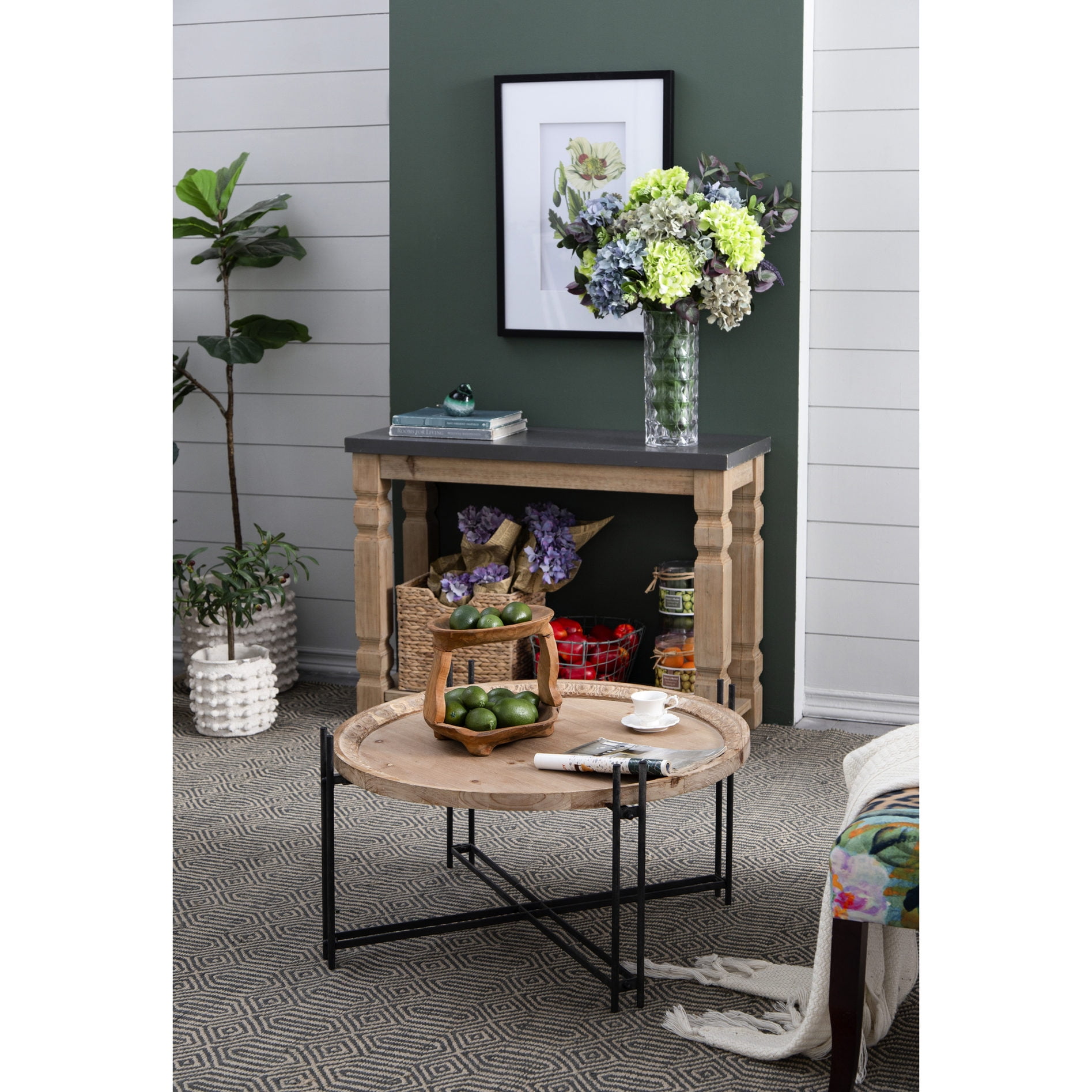 Farmhouse Round Coffee Table | Fashionable and Functional in Home Decor ...