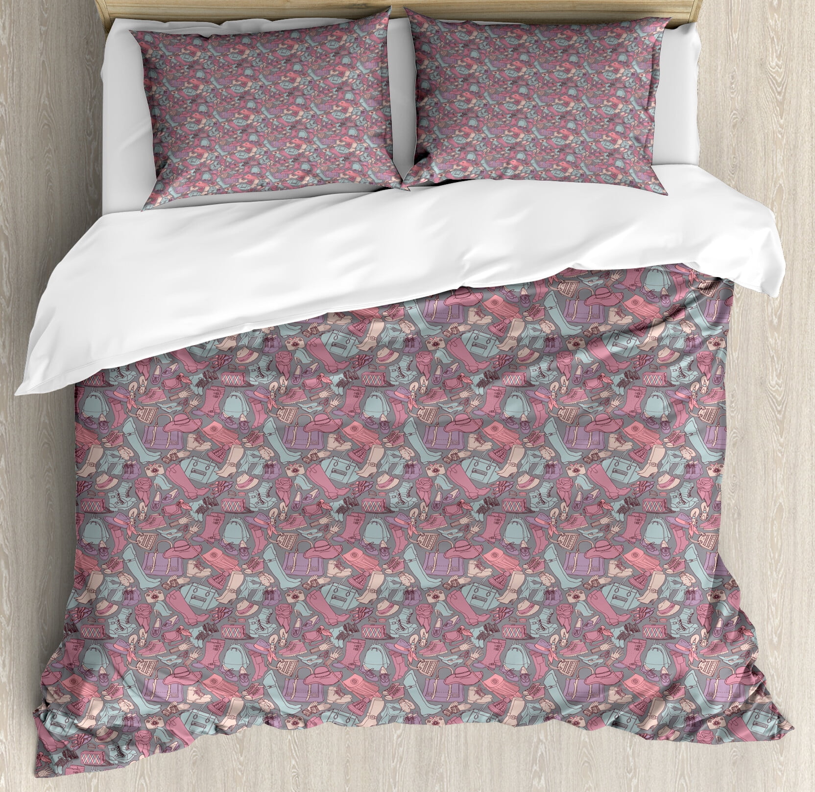 Fashion Duvet Cover Set, Woman Clothes High Heels Shoes Bags Accessory ...