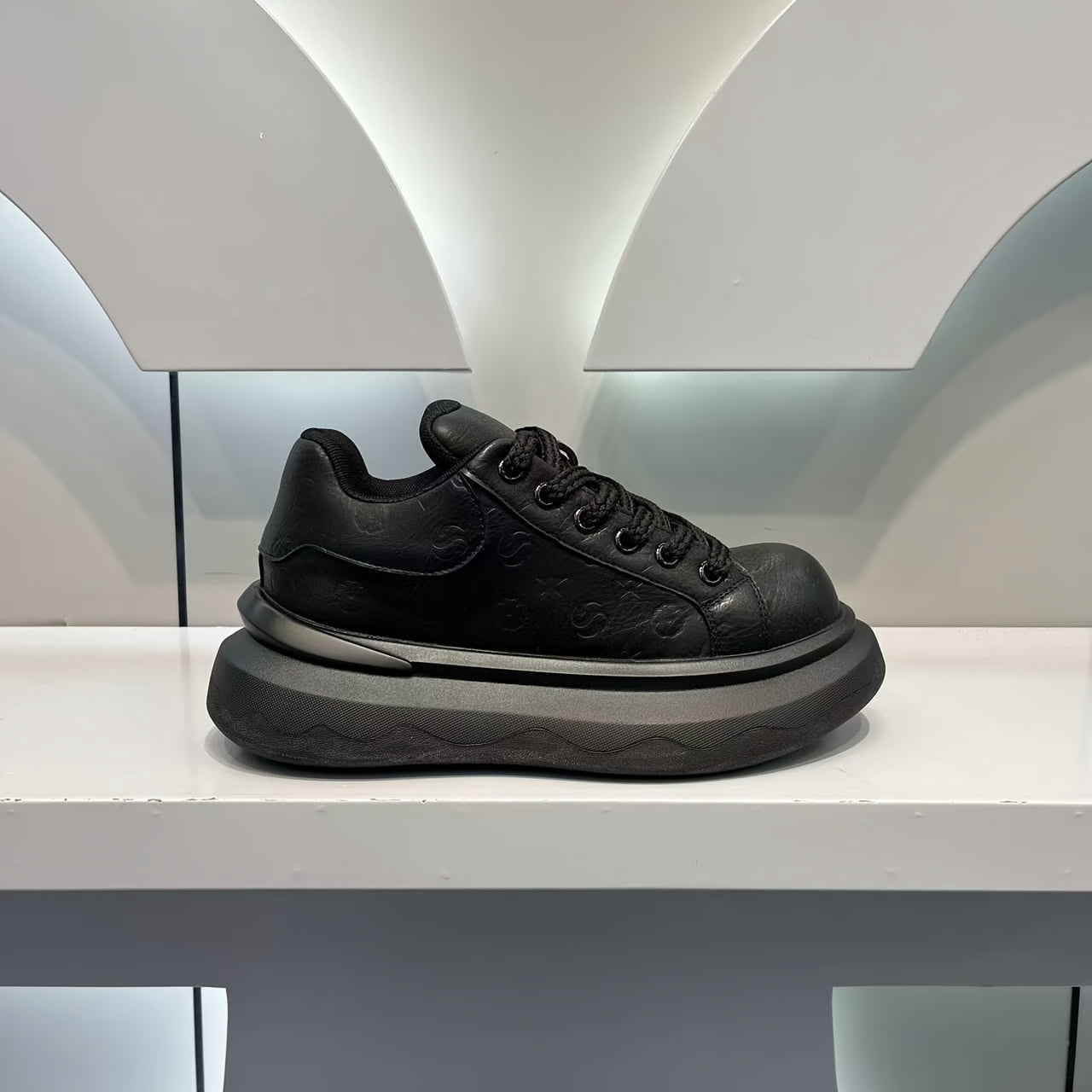 Fashionable Men'S Lightweight Thick-Soled Casual Shoes | Vintage Sports ...