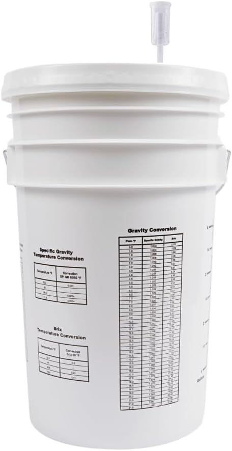 FastRack Fermentation Bucket with Airlock, Home Brewing Wine Fermenter ...
