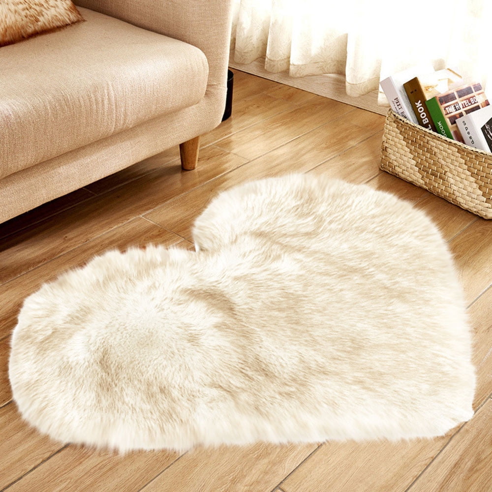 Faux Fur Rug, Fluffy Shaggy Area Rug, Mini Fluffy Heart-Shape Rug ...