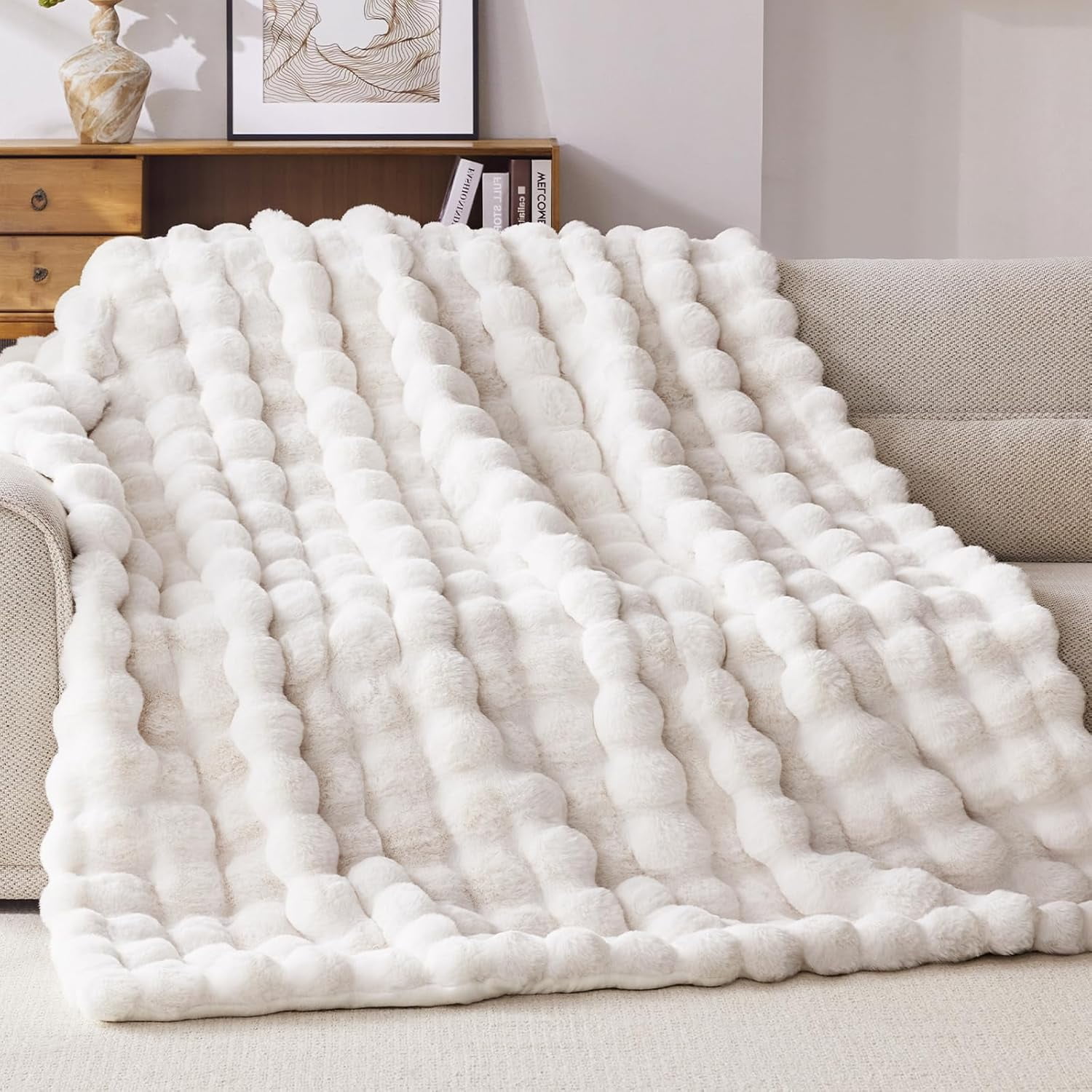 Faux Fur Throw Blanket, 1000GSM Fluffy Soft Bubble Blanket for Couch ...