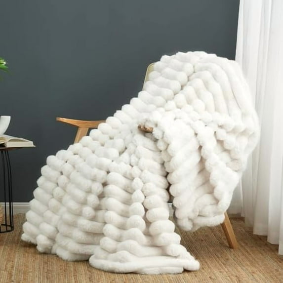 Faux Fur Throw Blanket for Couch, Cozy Warm Plush Striped Blanket for ...