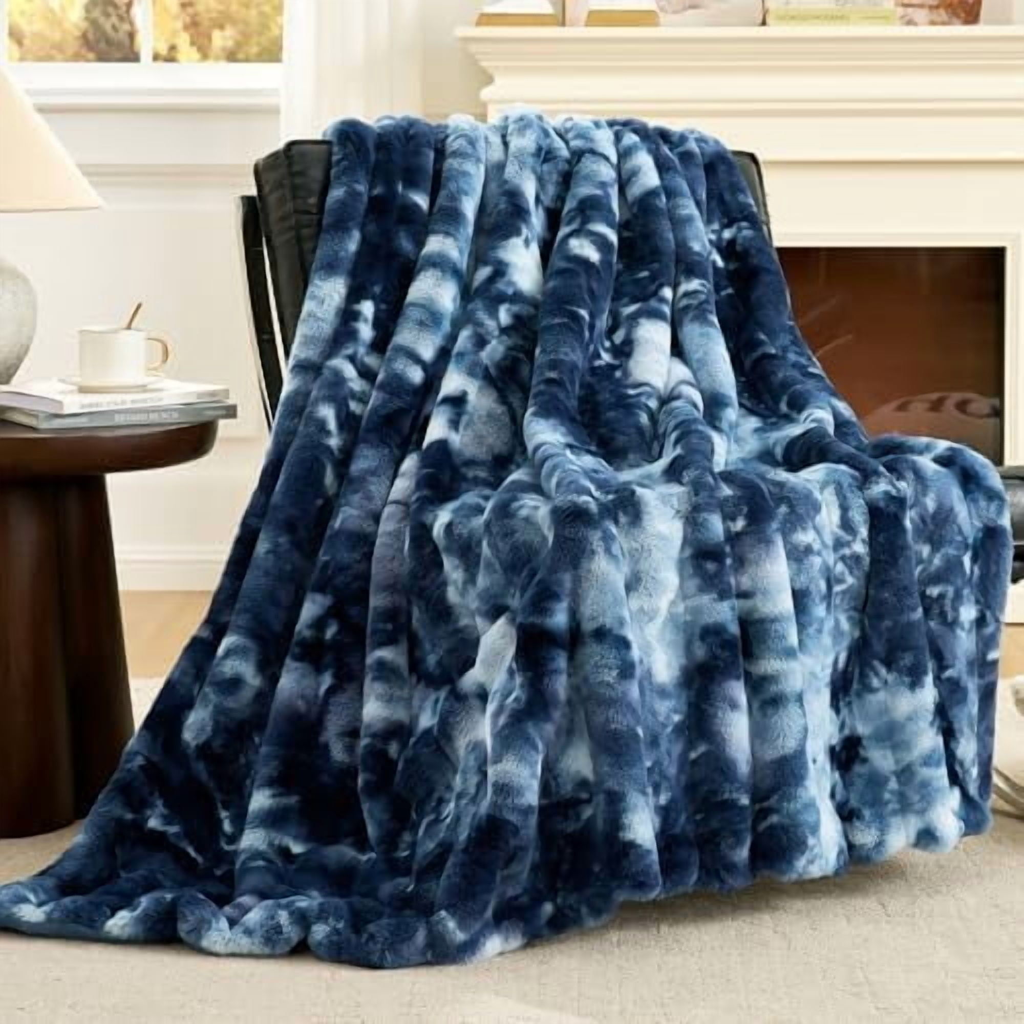 Faux Fur Throw Blanket for Couch, Fuzzy Soft Plush Thick Striped ...