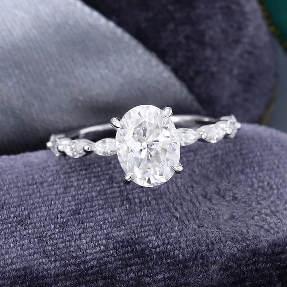 Faux Jewel Excellent 2.1 Ct Oval Cut Diamond Rings - Silver 14K White ...