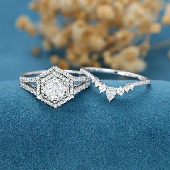 Faux Jewel Prong Set 1.8 Ct Round Cut Lab Created Diamond Ring - 14K ...