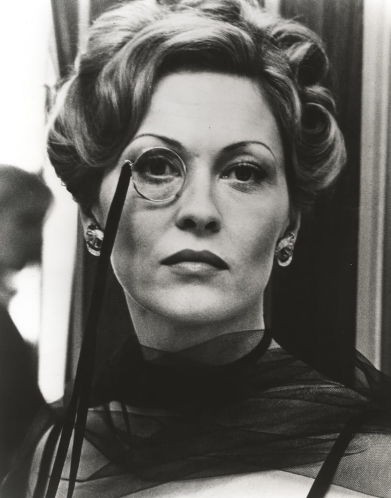 Faye Dunaway Wore Monocle in Portrait Photo Print (8 x 10) - Walmart.com