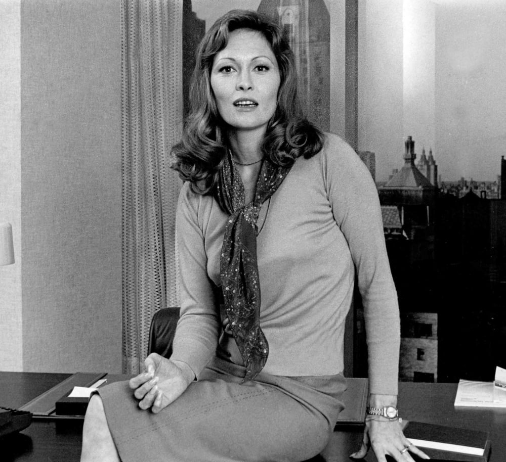 Faye Dunaway in Network Photo Print (10 x 8) - Walmart.com