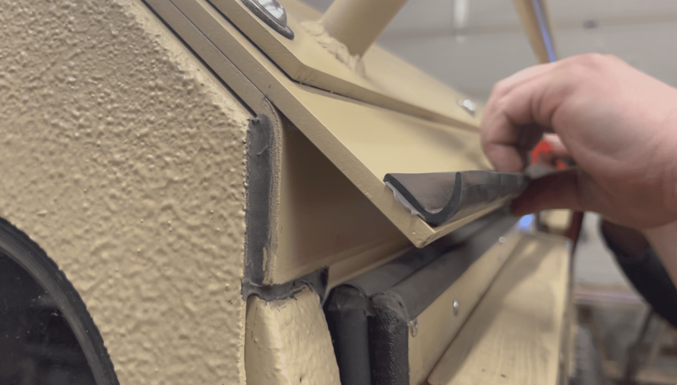 Federal Military Parts Roof Drip Edge Peel & Stick Molding Rain Gutter ...