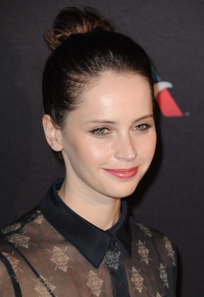 Felicity Jones At Arrivals For Bafta La 2015 Awards Season Tea Party ...
