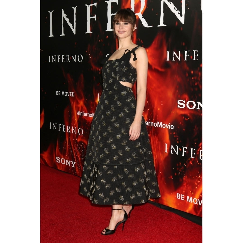 Felicity Jones At Arrivals For Inferno Premiere Directors Guild Of ...