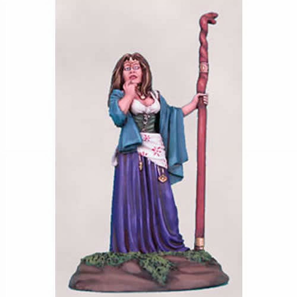 Female Mage With Staff Miniature Elmore Masterwork Dark Sword ...