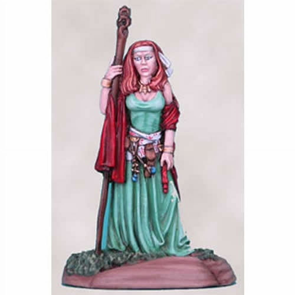 Female Magic User with Staff Miniature Elmore Masterwork Dark Sword ...