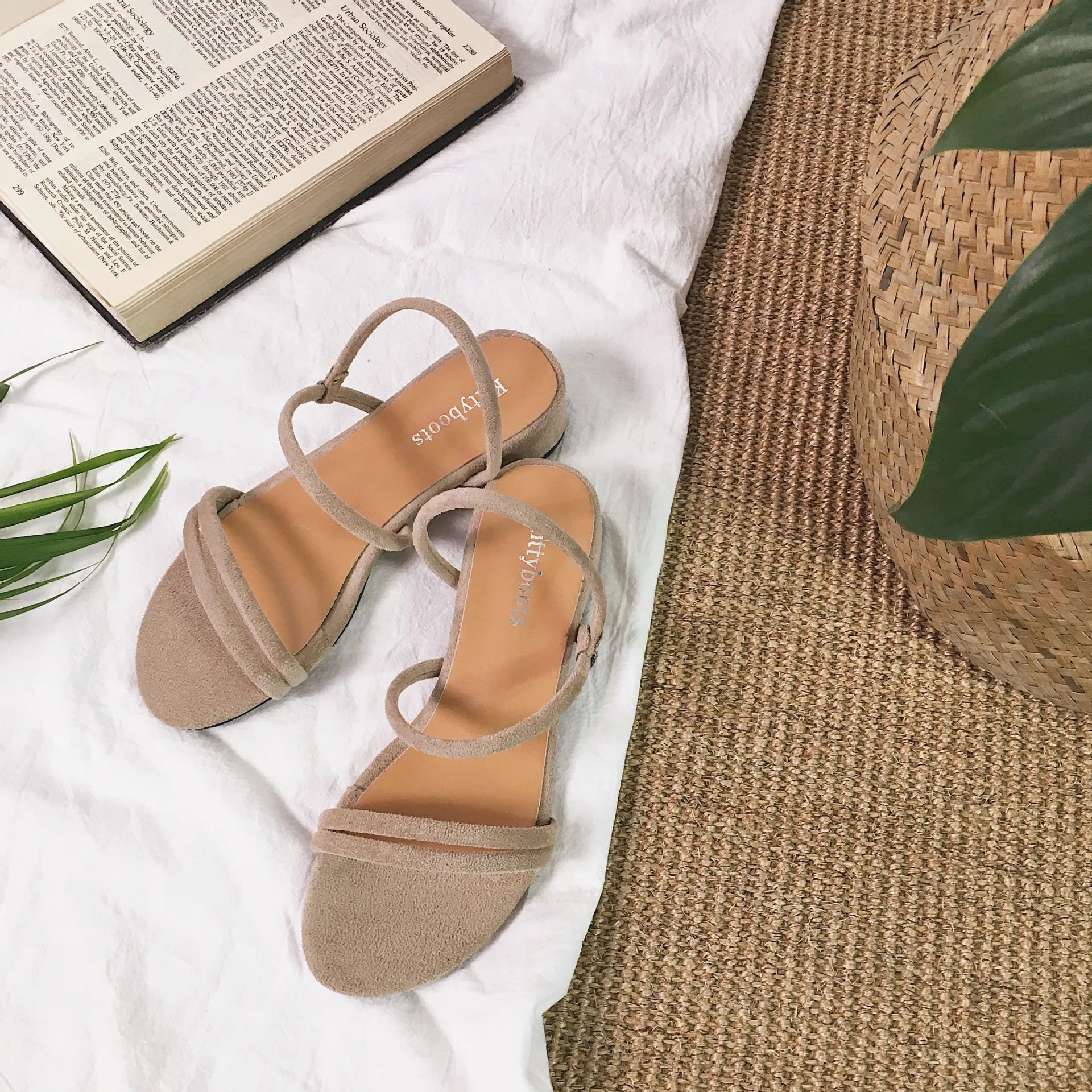 Female sandals open-toed wild sandals thick with suede med heels two ...