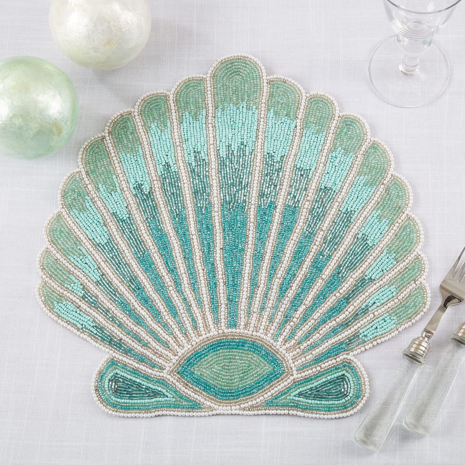 Fennco Style Hand Beaded Seashell Coastal Placemat 15" Round, 1-Piece ...