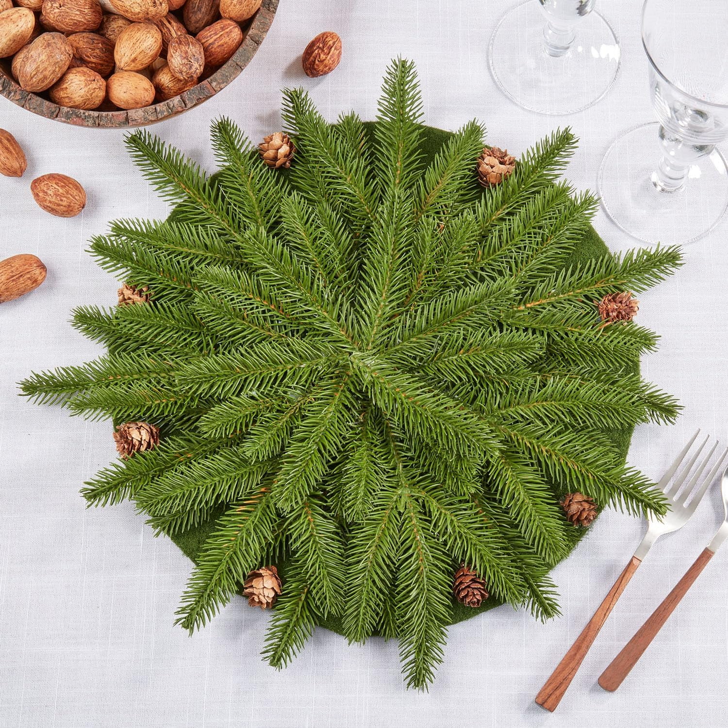 Fennco Styles Evergreen Pinecone Decorative Placemat 15" Round, 1-Piece ...