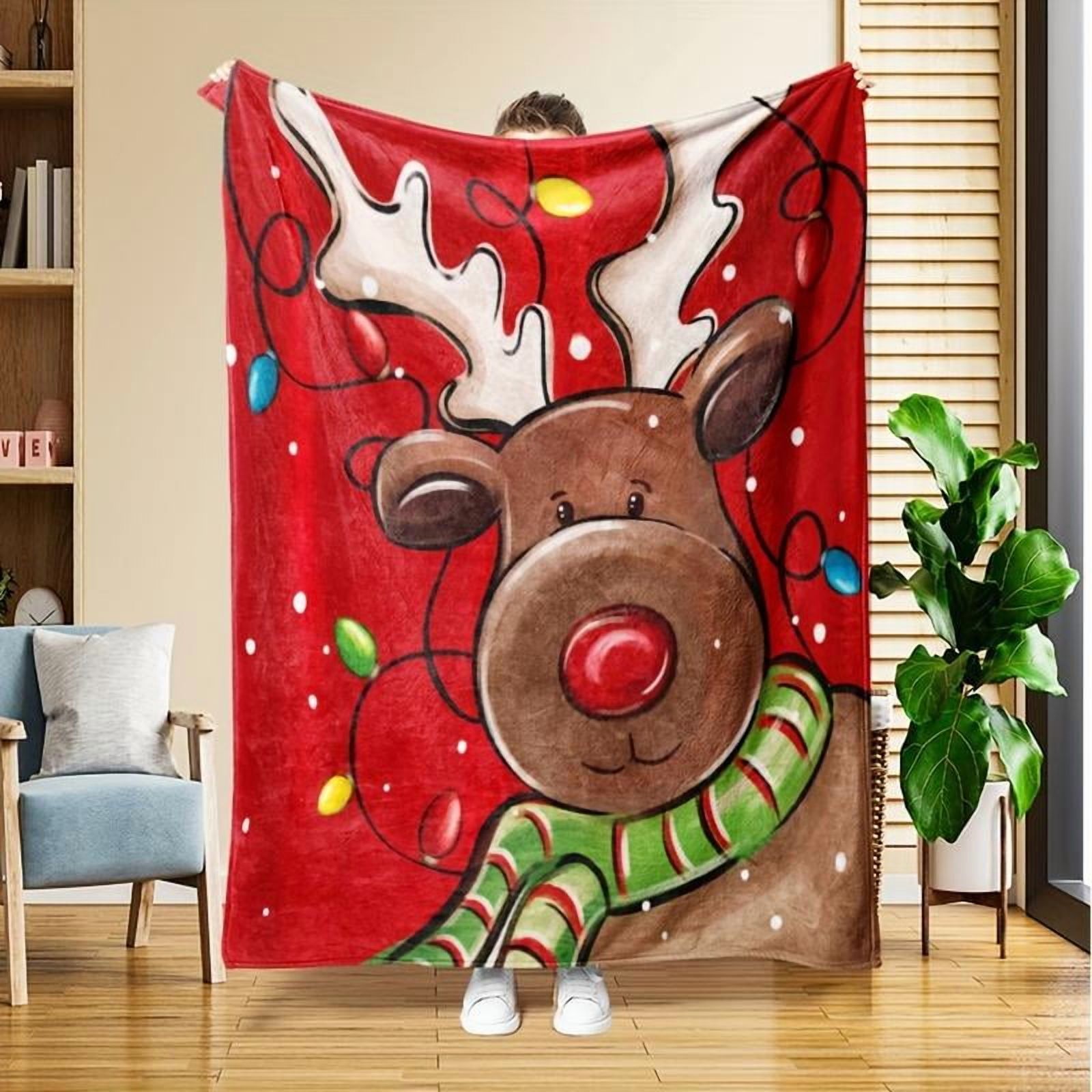 Festive Reindeer Fleece Throw Blanket - Soft Warm All-Season Cooling ...