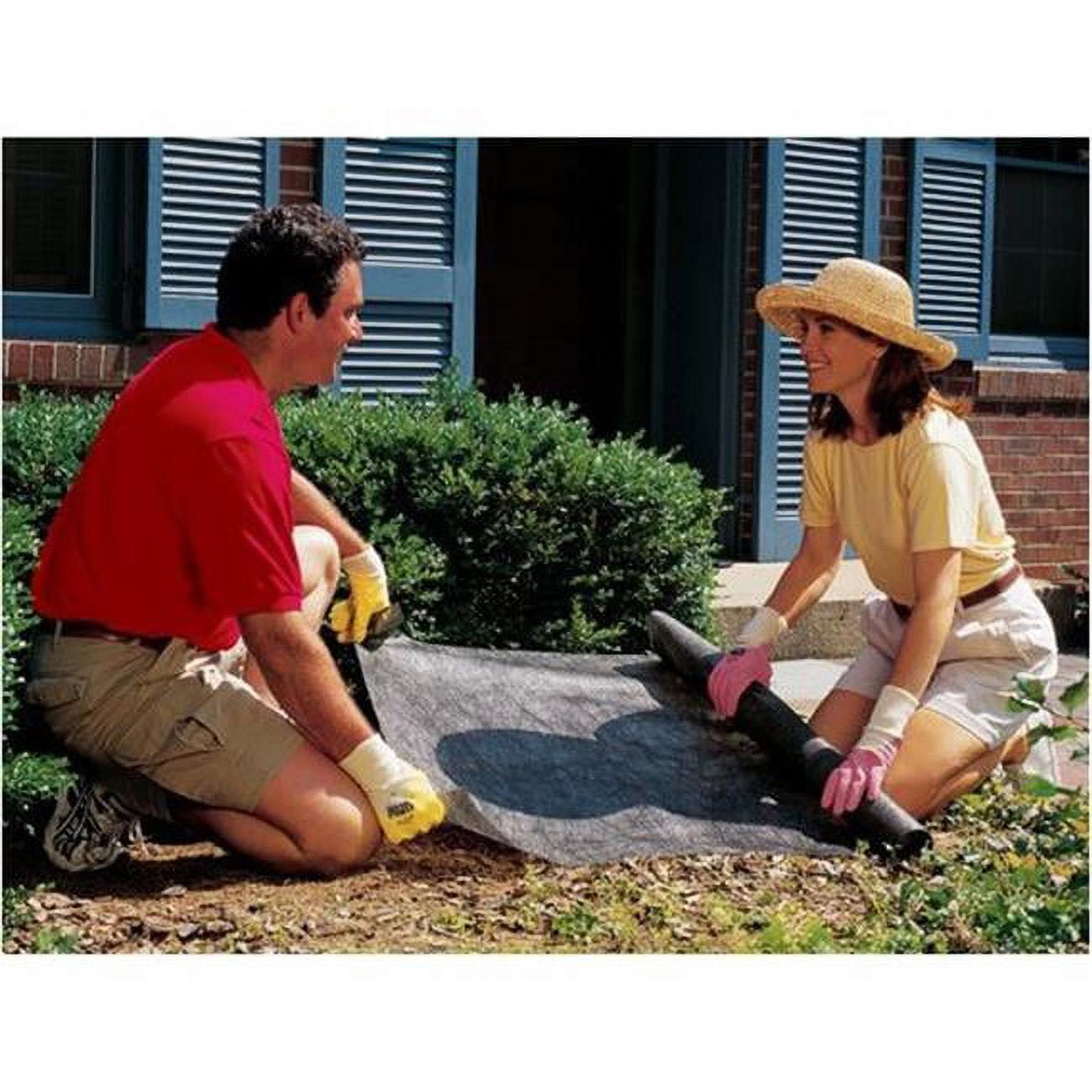 Fiberweb Typar Landscape Fabric Black 75 X 300 - 3201C-115 - Walmart.com