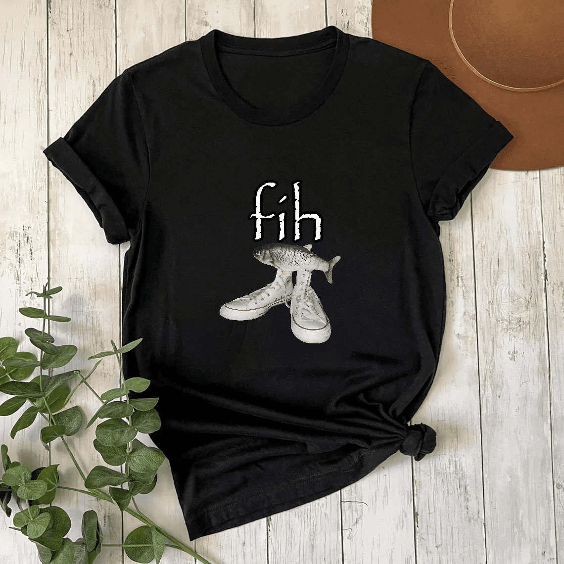 Fih Shoes Fish Meme Misspelled Humor Cute Animal Joke Fun Graphic ...