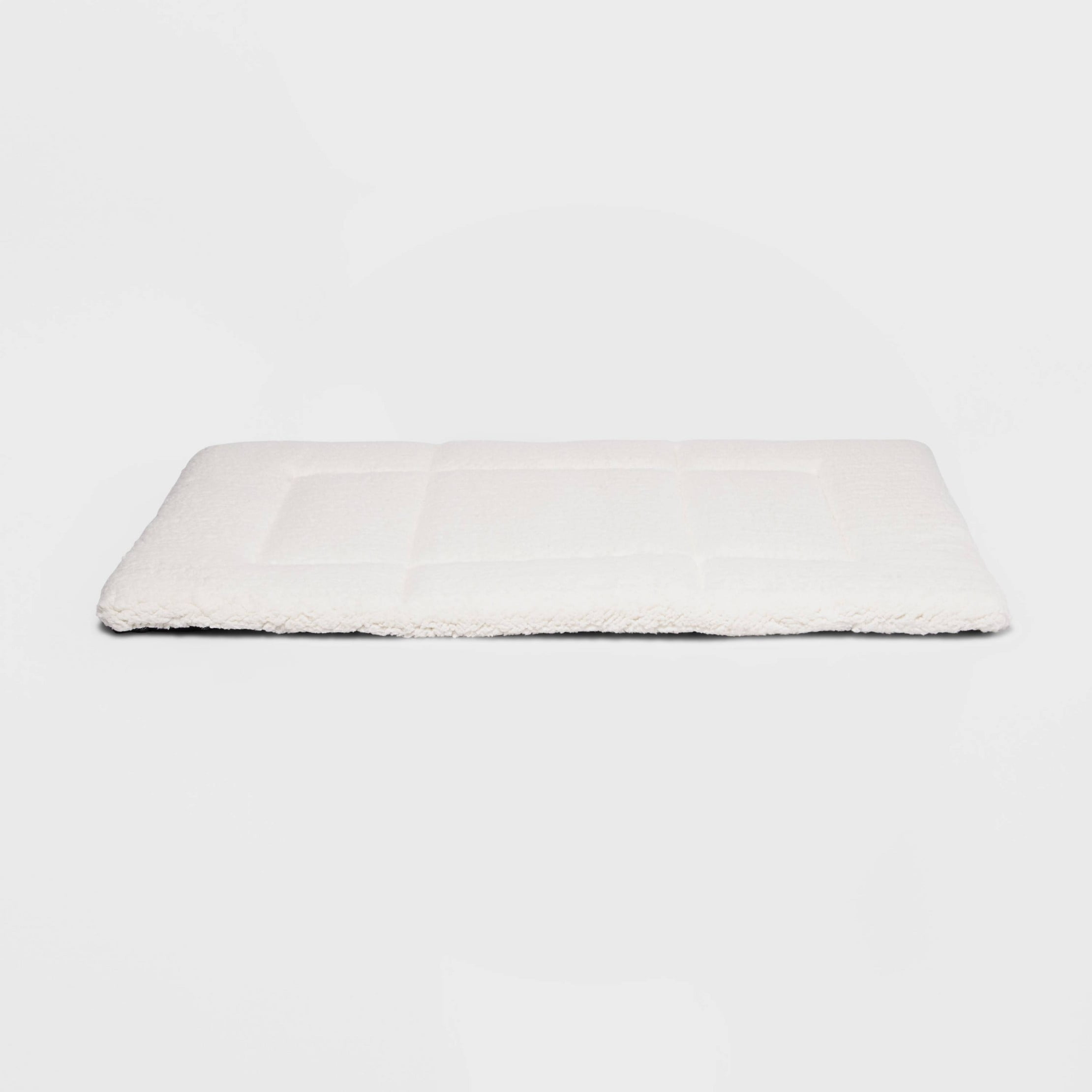 Filled Tri-fold Crate Dog Mat - M - Walmart.com