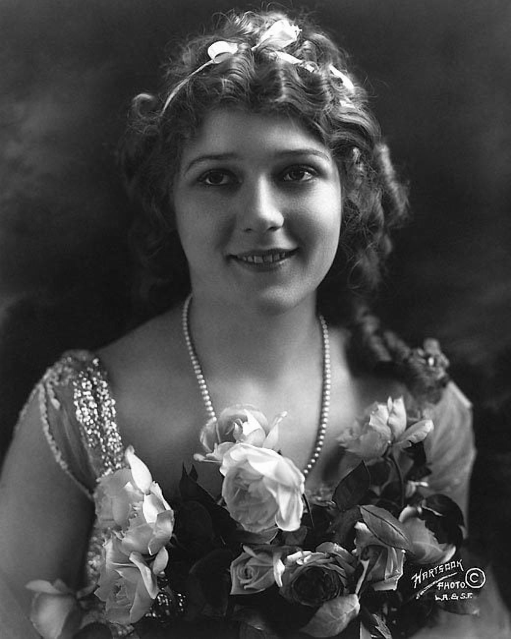 Film Actress Mary Pickford Portrait Style - A - 12x18 Inch Laminated ...