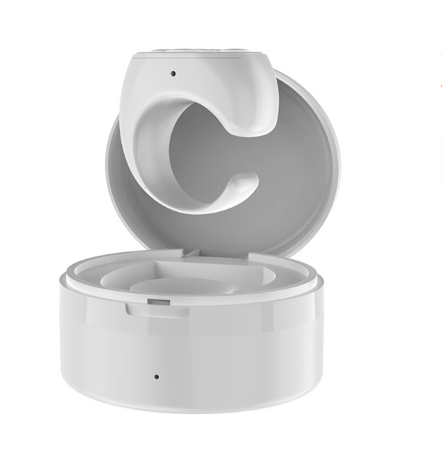 Fingertip Wireless 2-in-1 Bluetooth stand ring remote control Selfie ...