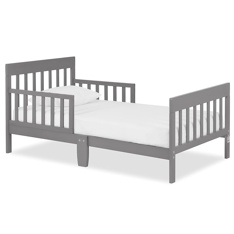 Finn Toddler Bed in White, Greenguard Gold and JPMA Certified, Non ...
