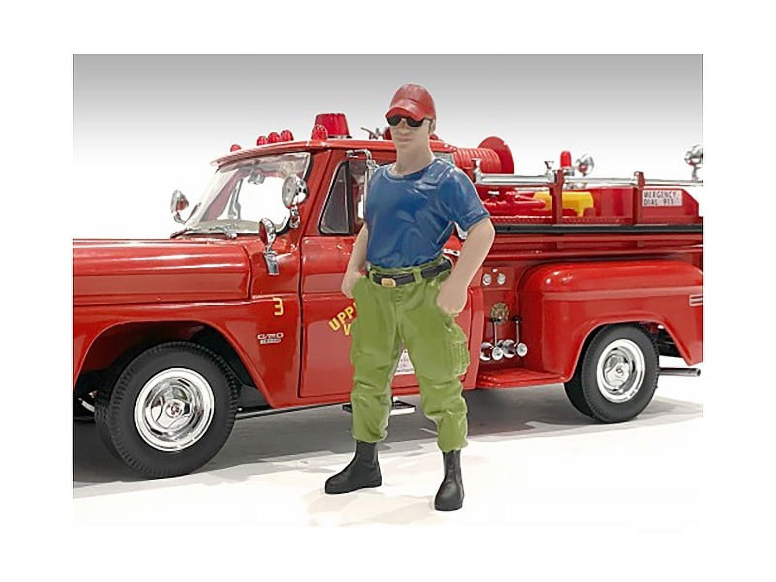 "Firefighters" Off Duty Figure for 1/18 Scale Models by American ...