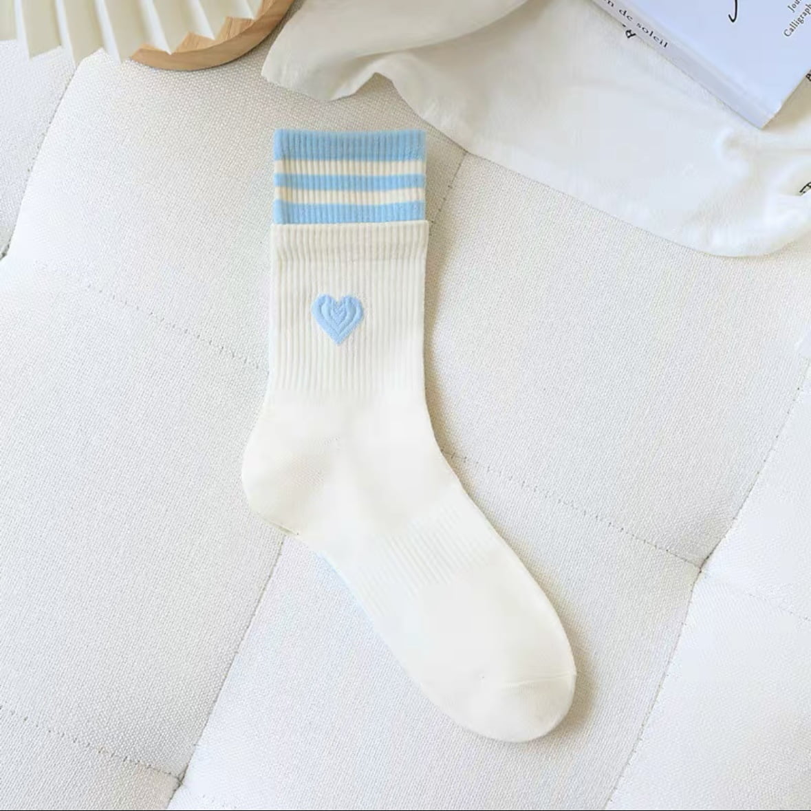 Firefly Hope 3 Pairs Soft Thin Cotton Socks with Small Heart Patterns ...